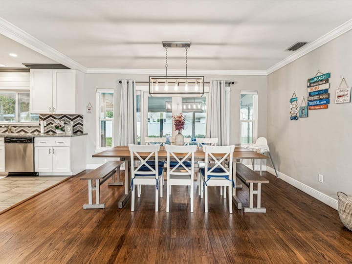 New Coastal Clearwater/10m To The Beach - Clearwater Beach, FL