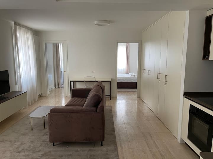 Elegant Deluxe Apartment - Lugano