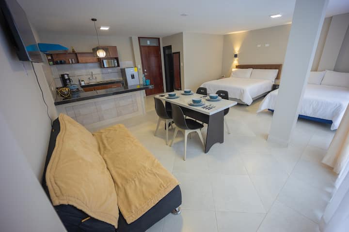 Central Loft Near The Church With Parking. - Banos