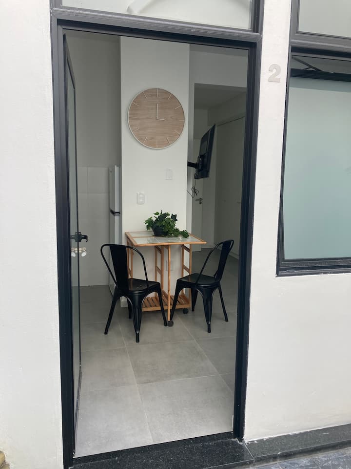 Beautiful Studio Apartment In Pocitos - Montevidéu