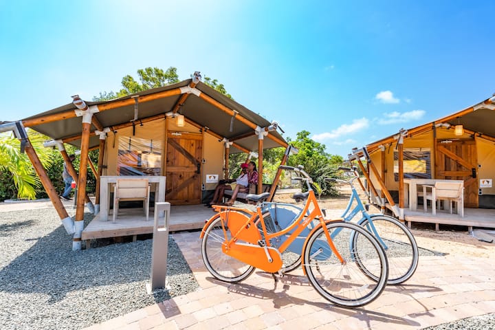 Glamping Tent-bed&bike Westpunt - Curaçao