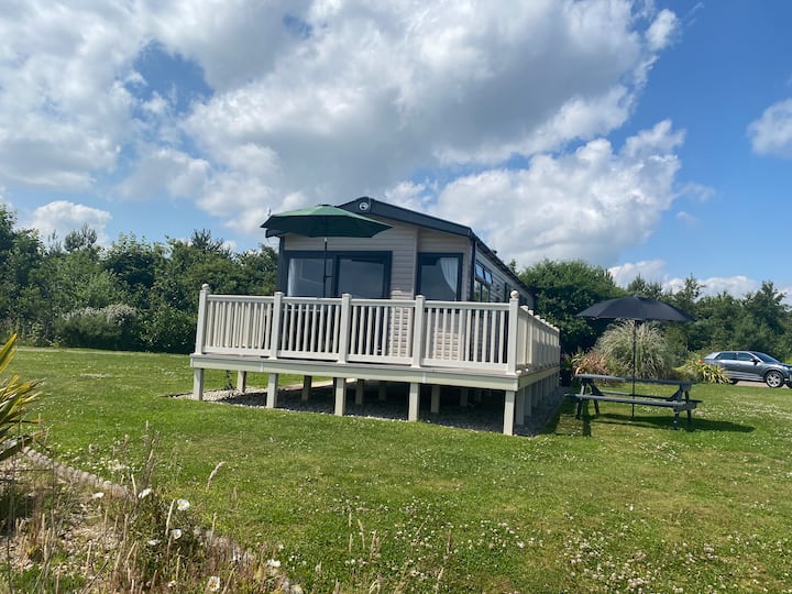 Top Of The Range Caravan Available On Razorbill - Filey