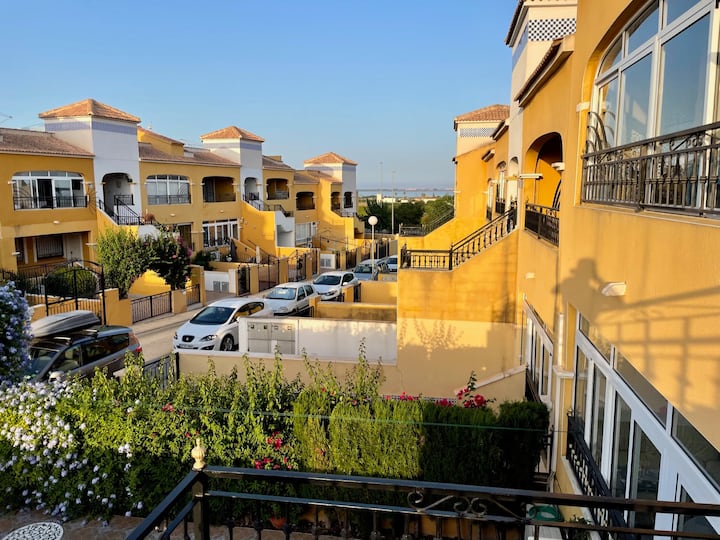 Apartmán S Velkou Terasou - Almoradí