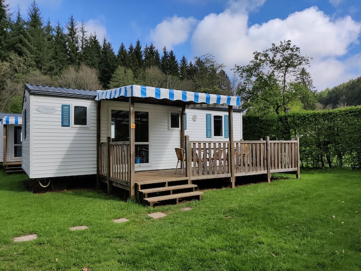 Rustige Chalet Op Vakantiepark - Stavelot
