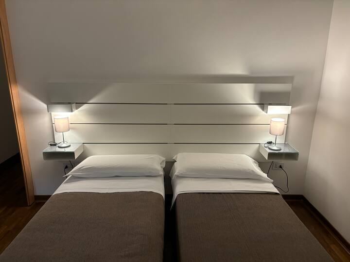 Room & Parking In Centro Città Con Wifi - Potenza
