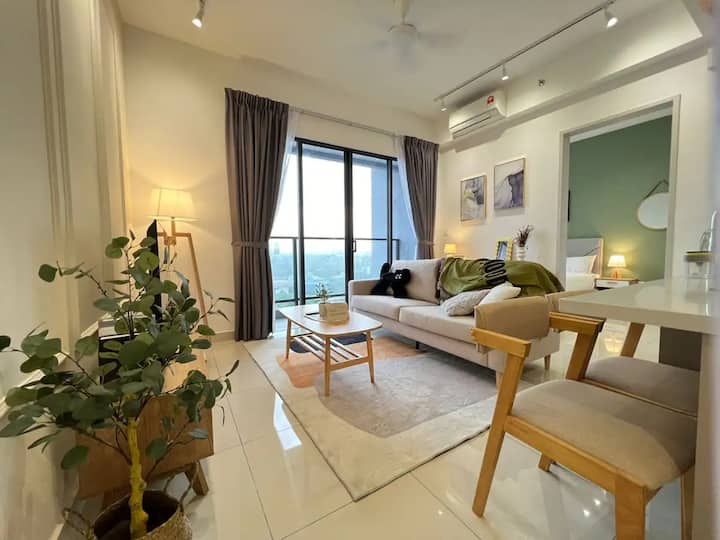 Trion Kl Stylist 1 Bedroom W Smart Tv 50" #R21 - Cheras