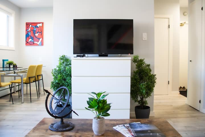 Cozy Retreat By Whyte Ave & Uni - Edmonton, Canada