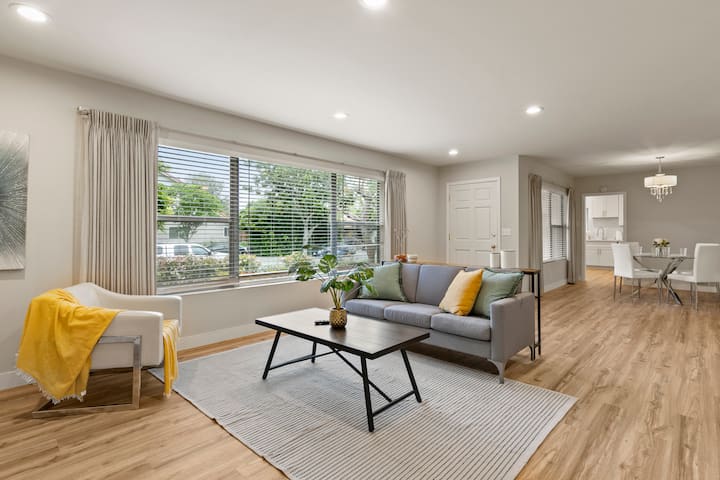 Jane's Home (Ad) | Central Location Private Room 2 - Mountain View, CA