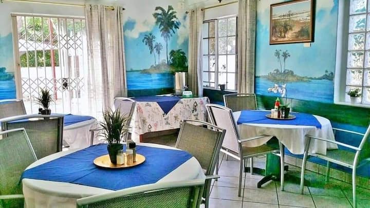 Brackendene Lodge - Gaborone