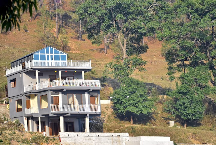 Horizon - Ranikhet