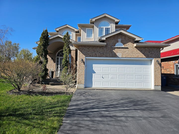 Spacious Basement Suite - Guelph - Guelph