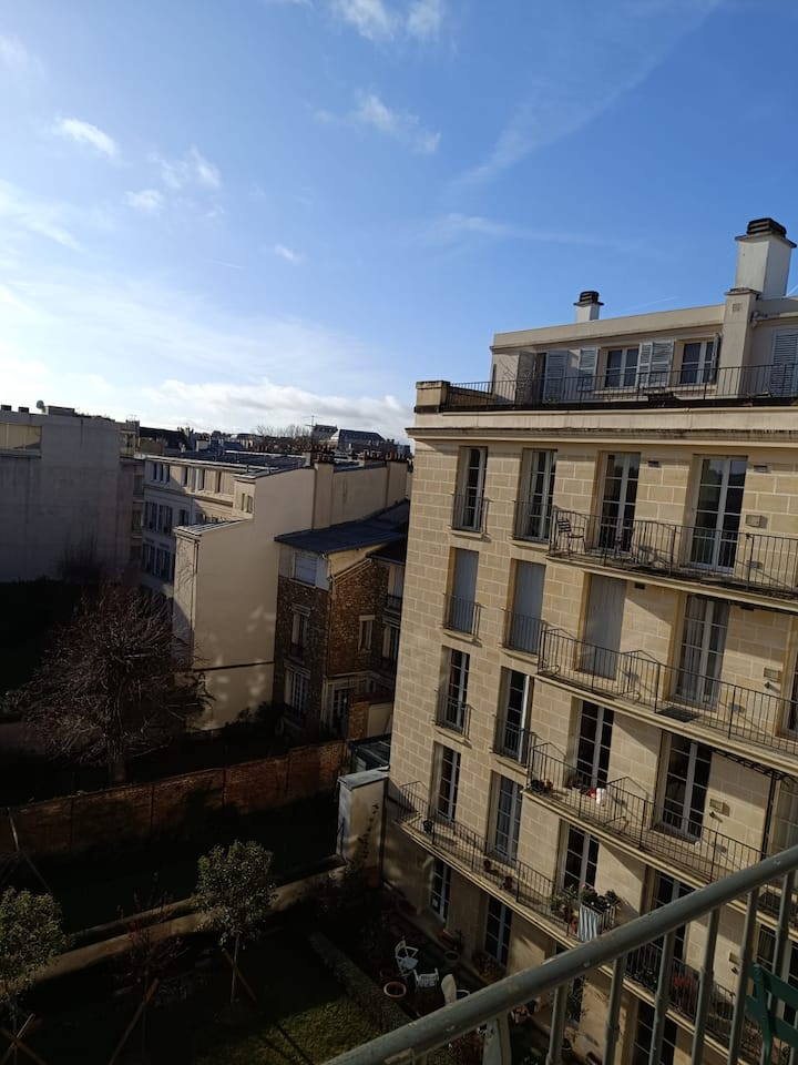 Joli T3 Plein Centre Versailles - Versailles