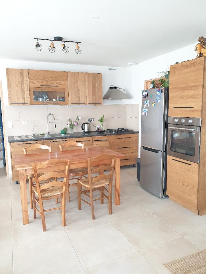 Une Chambre - Balaruc-le-Vieux