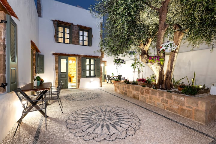 Villa Del Capo Suite 2 - Rhodes, Greece