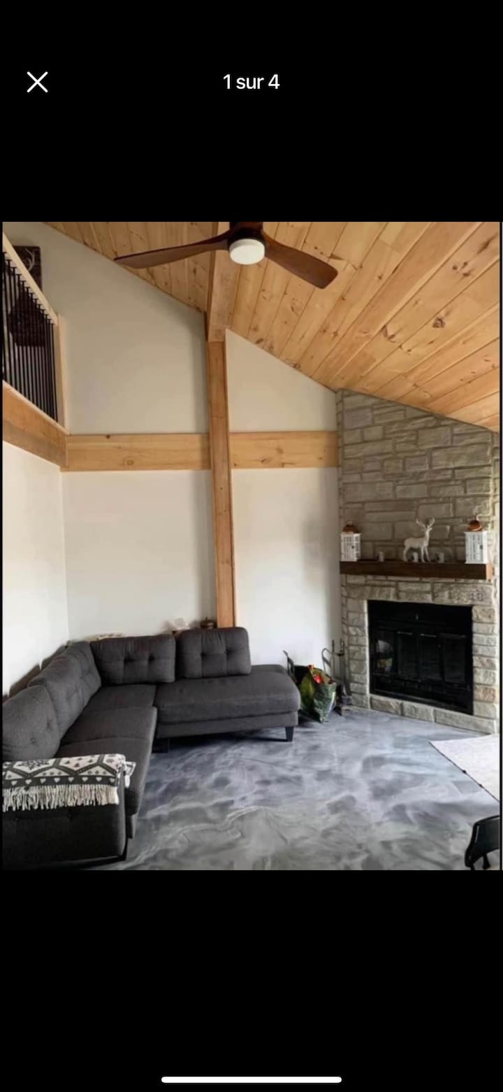 Condo Entierement Meublé - Saint-Sauveur