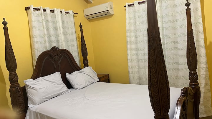 The Rainbow Palace Room#3 - Bridgetown