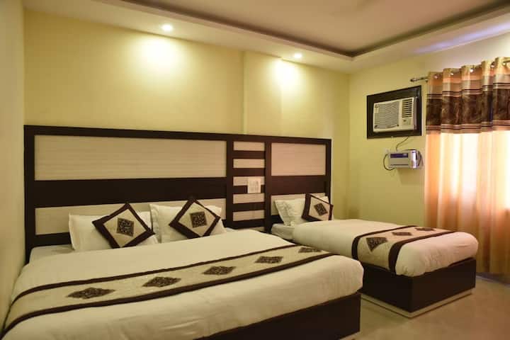 The Taranant Hotel Deluxe Double Room | By Grb - Katra