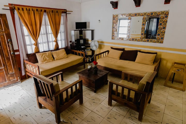 Antigua Private Beach House - El Cuyo
