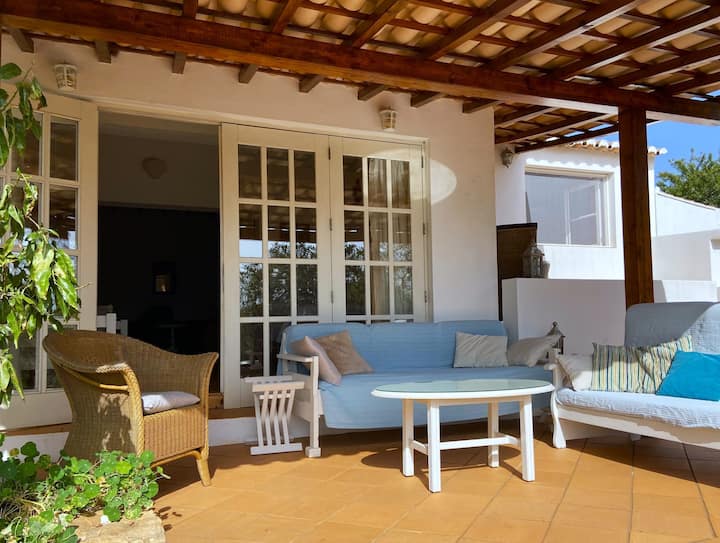 Comfortable Spacious House, Terrace W/ Sunset View - Algarve