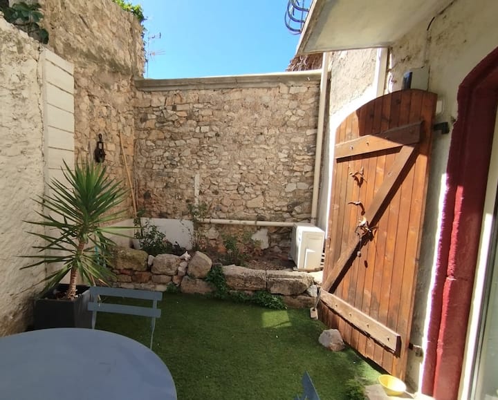 Maison De Village Chez Delphine - Agde
