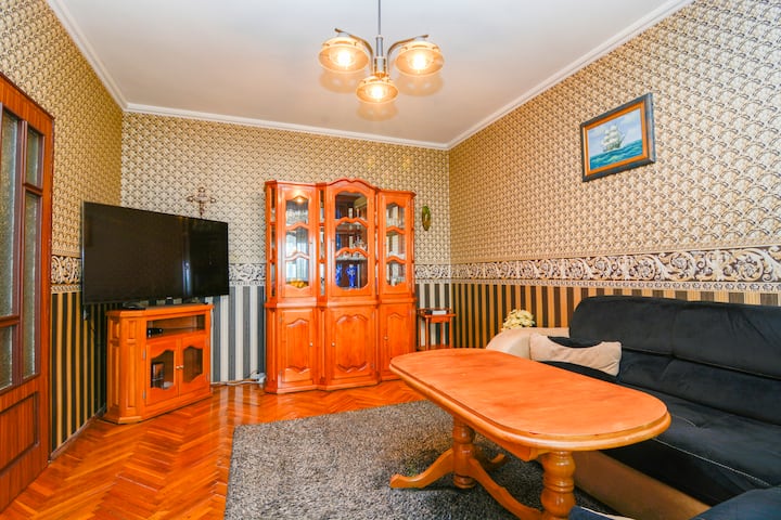Vintage Apartment Top Location - Burgas