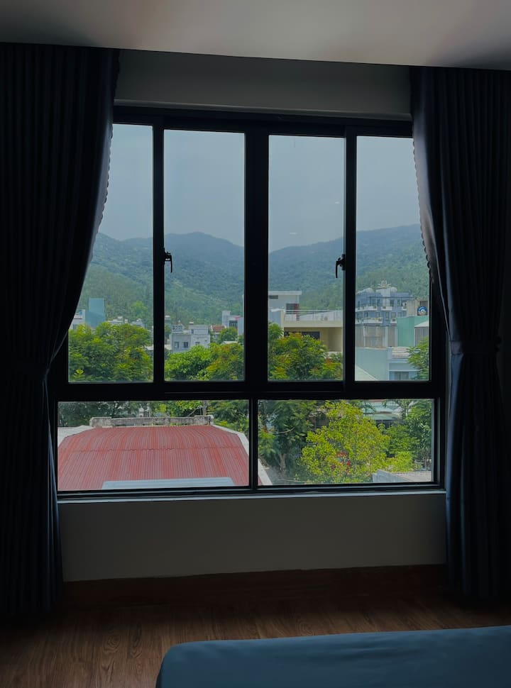 Mountain Sea Da Nang - Ville, Vue Sur La Montagne - Vietnam