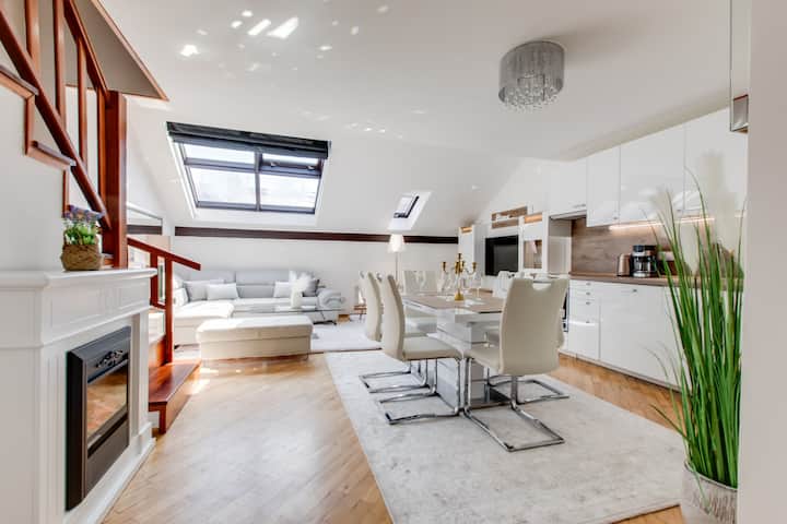 Wenceslas Square Royal Apartments - Prague