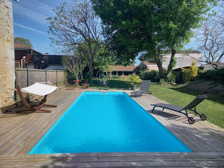 Grande Maison En Coeur De Village - Landes