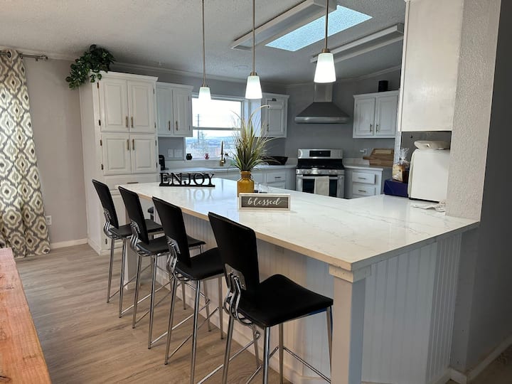 Urban Charm: Parker Cozy Ranch - Parker, CO