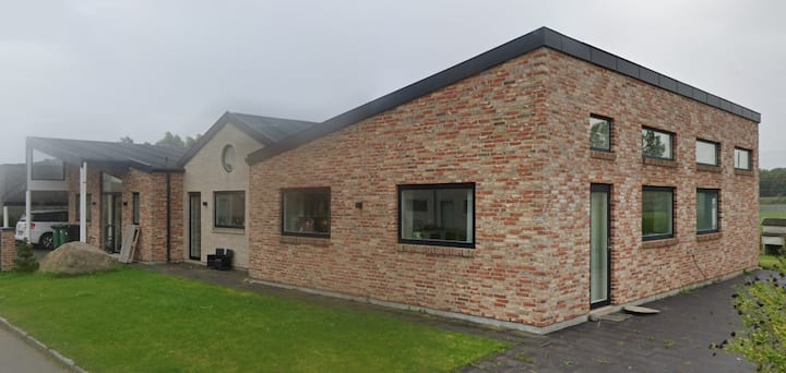 Stort Hus I Viby J - Aarhus