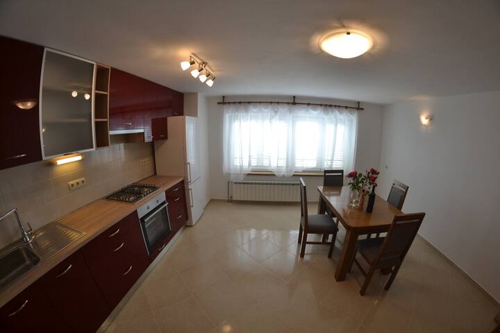 Apartment For 4 With Sea View - Rab