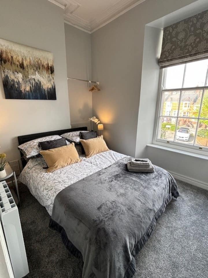 City Centre Apartment & Parking - Exeter