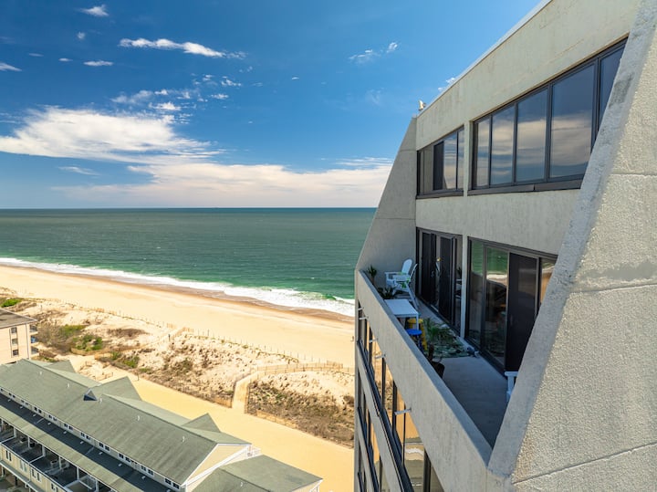 Direct Oceanfront Penthouse - Ocean Pines, MD