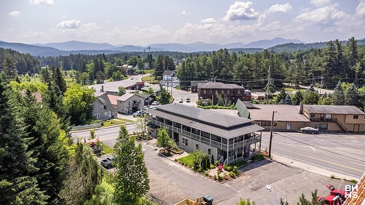 Downhill Condo #5 - Lake Placid, NY