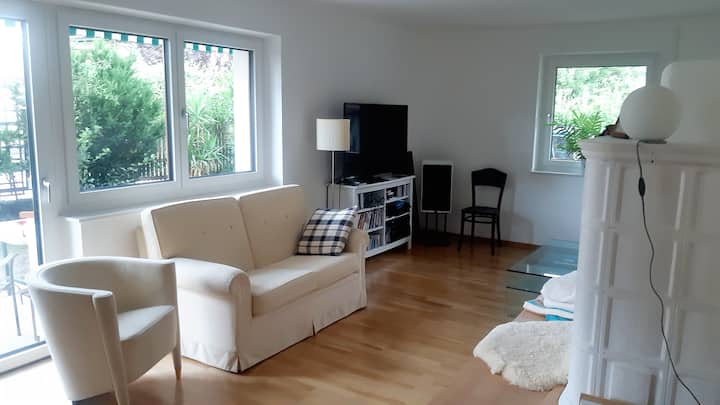 Salzburg, Auprès Limite De Ville, Vue Sur Montagne - Salzburg