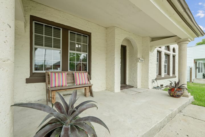 Hacienda By The Bay/downtown - Corpus Christi, TX