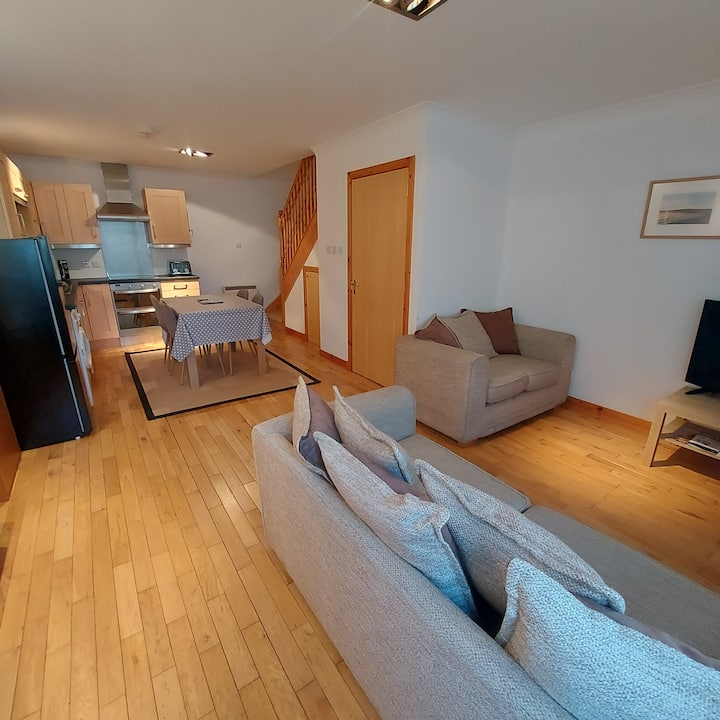Beautiful Town Centre House - Kirkwall