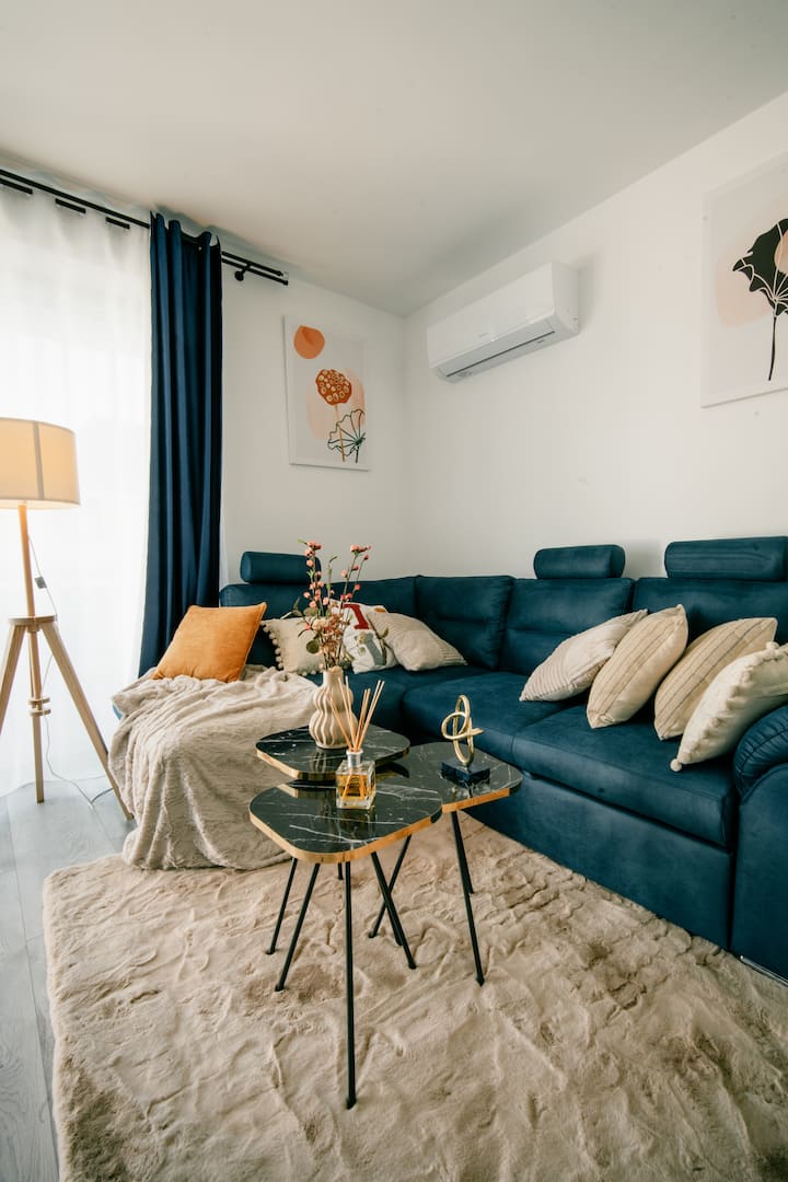 Luxury Apt /W Parking & King Bed - Cluj-Napoca