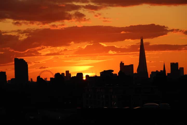 Skyline Retreat With City View O2 Family-friendly - 울리치