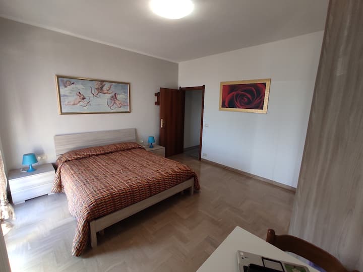 B&b Sunbeach - Camera London - San Benedetto del Tronto