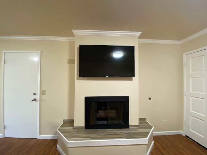 Hosted By Beachwalkerinn  Suites - Cayucos, CA