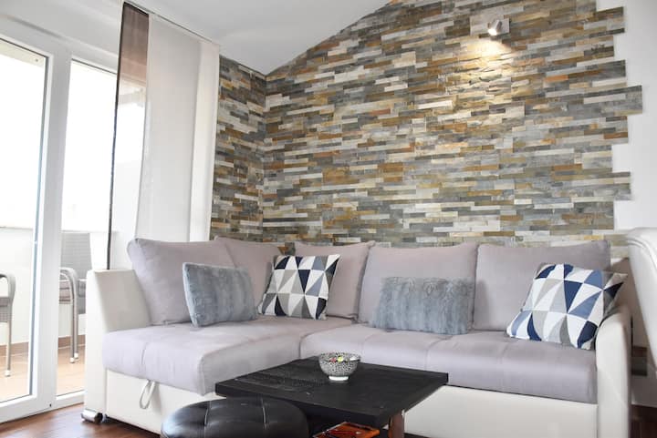 Apartment Lila: Elegant Stay In A Tranquil Area - Medulin