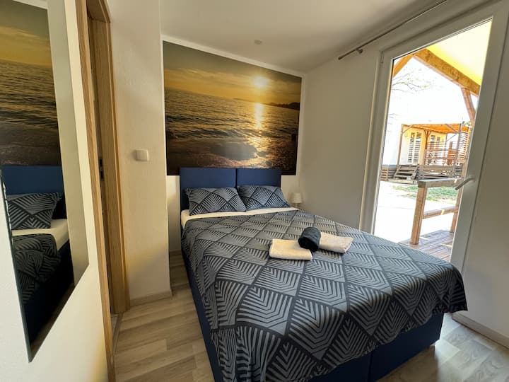 Mobile Homes Selce | Big Mobile Home Near Sea(8+0) - Selce