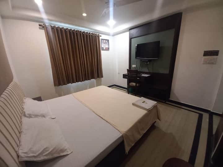 Hotel Sagar Superior Room | By Grb - Meerut
