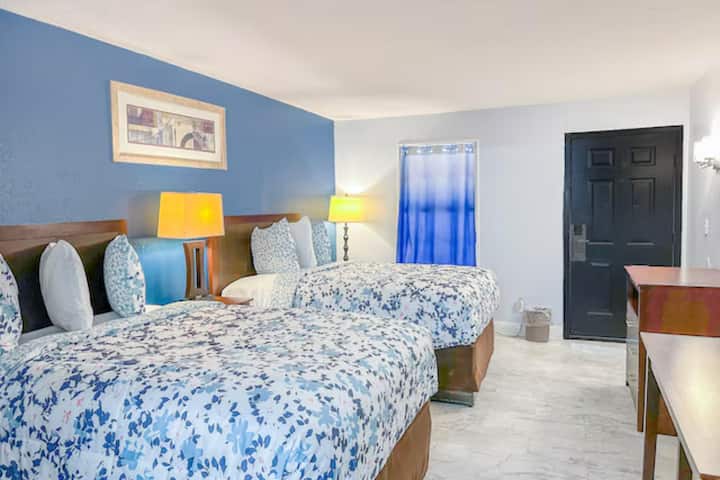 Paradise Inn Hattiesburg 2 Queen Bed Smoking - Hattiesburg, MS
