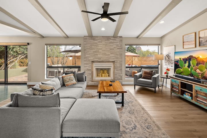 High-end 3br Home W/ Spa, Firepit & Red Rock Views - Sedona, AZ