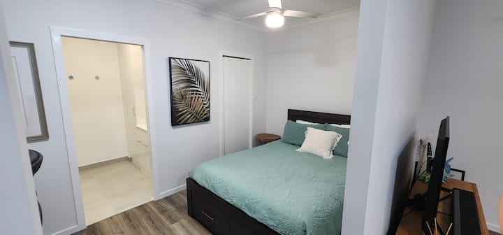 Oasis In Town - Rockhampton