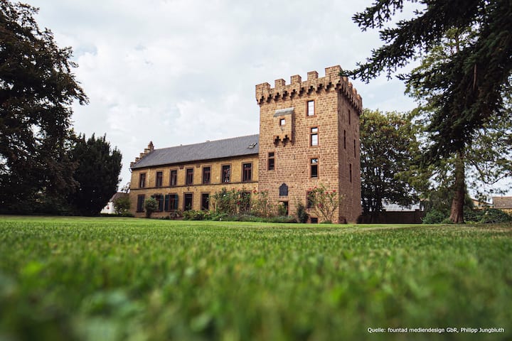 Burg Vlatten "Zum Hof" - Heimbach