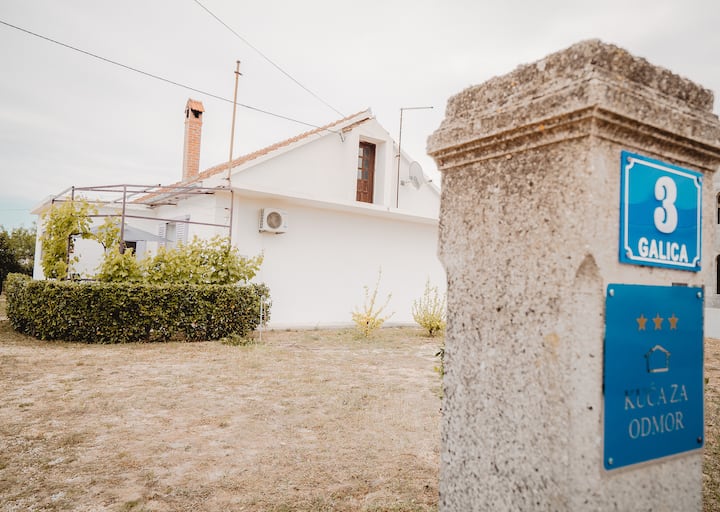 Cozy Family Friendly Home - Zadar