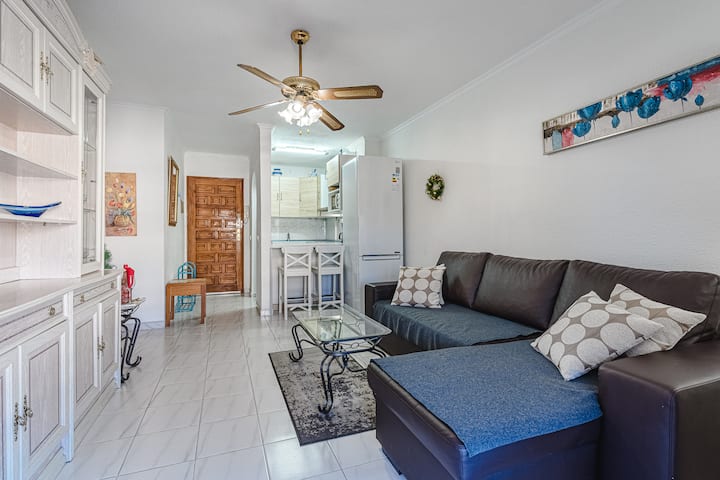 2-bedroom Apartment, Close To Beach - Playa de las Américas